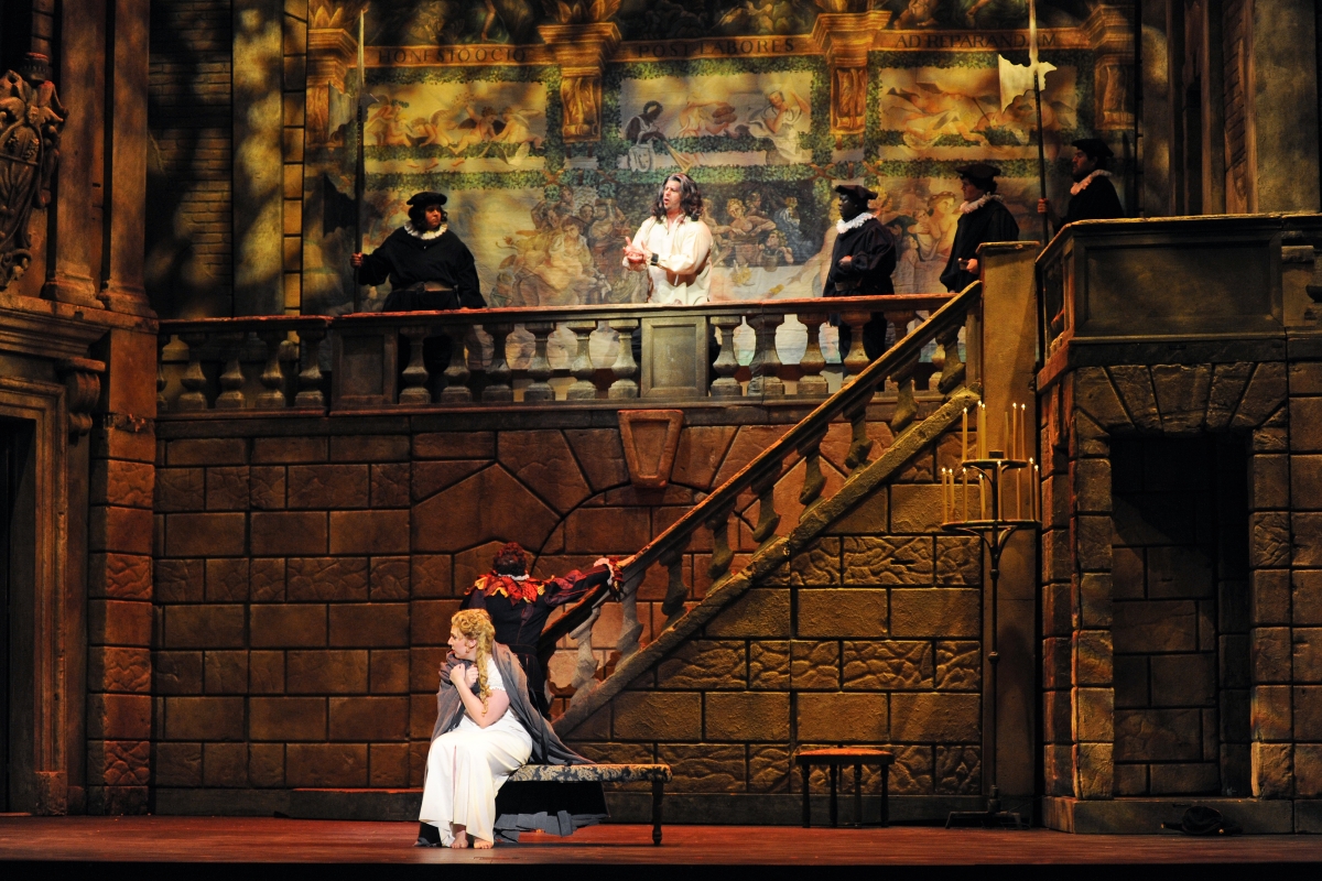 Rigoletto | Arizona Opera